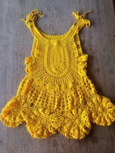 Saída de Praia Infantil – 65 Modelos Super Adoráveis & Dicas de Marcas!